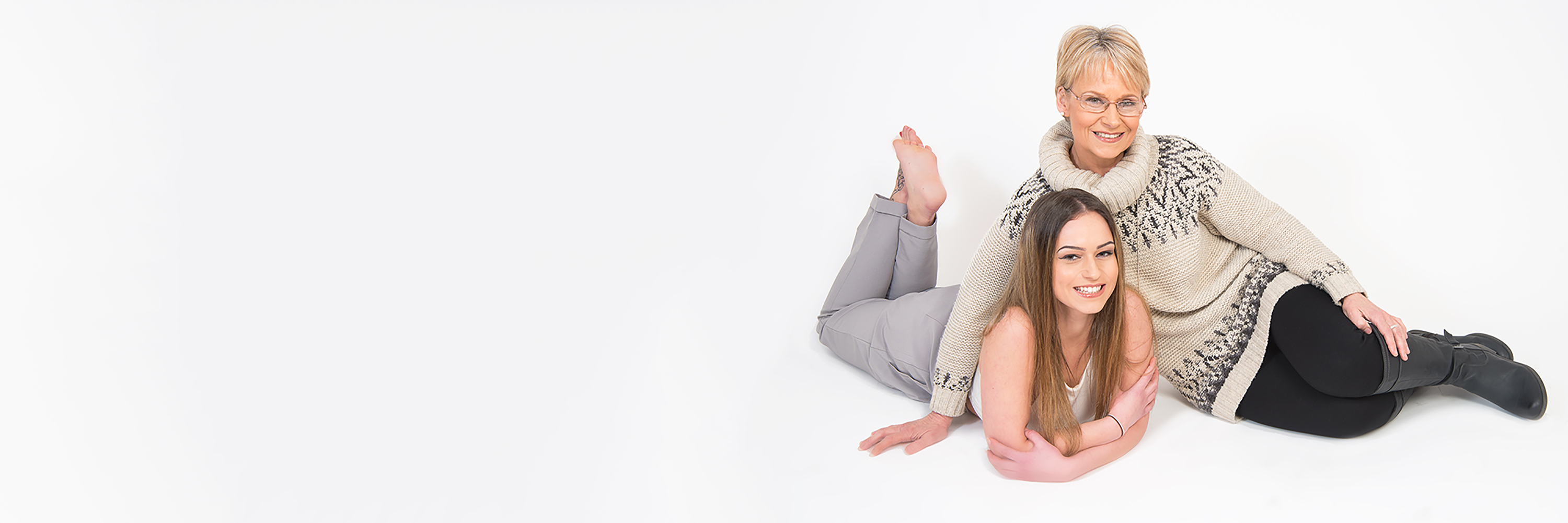 Family Portrait Awards - Danny DaCosta Studio